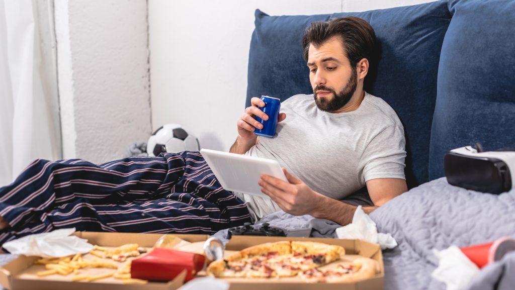 Bed Rotting: 5 Devious Reasons Staying in Bed Backfires