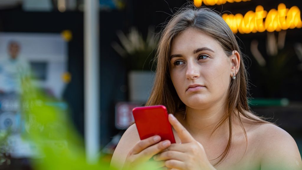 AI Chatbot Online — Chat with a Personal Assistant & Friend | Earkick